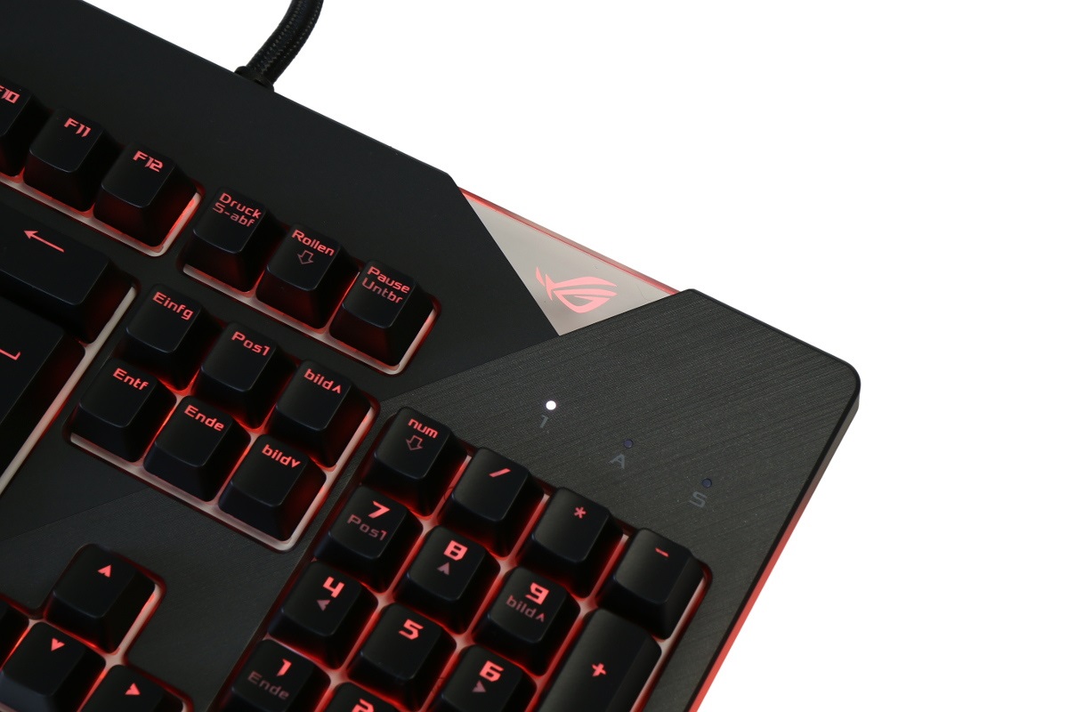 ASUS ROG Strix Flare im Test - Hardware-Helden