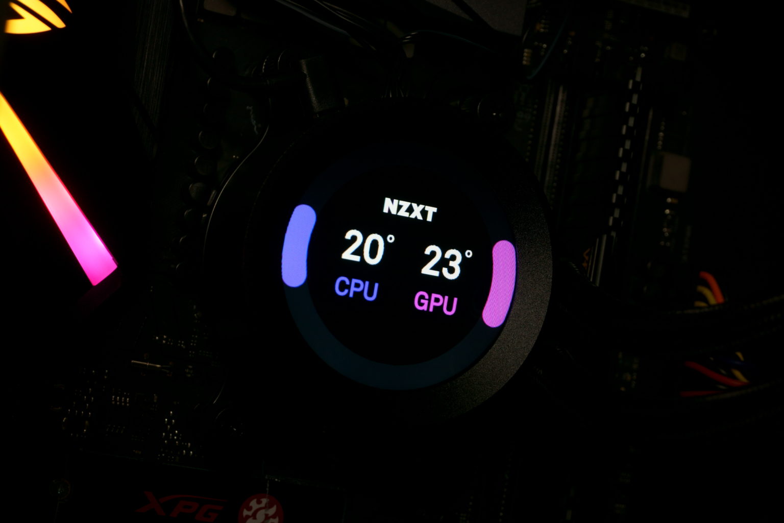 NZXT Kraken Z73 im Test - Hardware-Helden