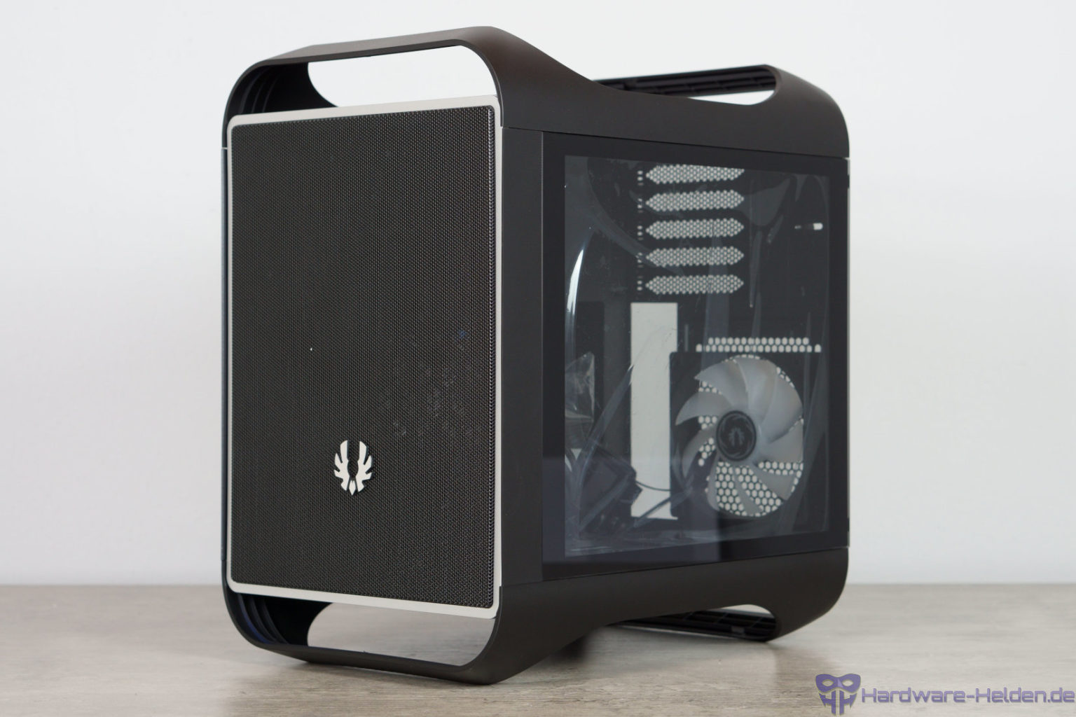 BitFenix Prodigy M 2022 ARGB im Test - Hardware-Helden