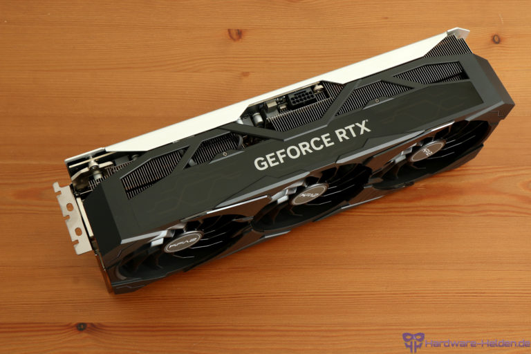 KFA2 Geforce RTX 4090 SG im Test - Hardware-Helden
