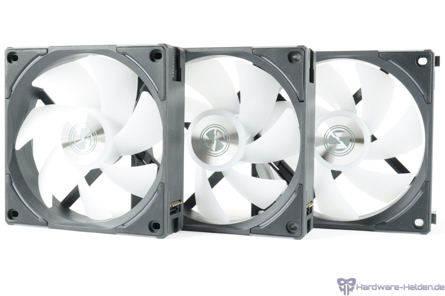 Lian Li Uni Fan AL120 V2 im Test - Hardware-Helden