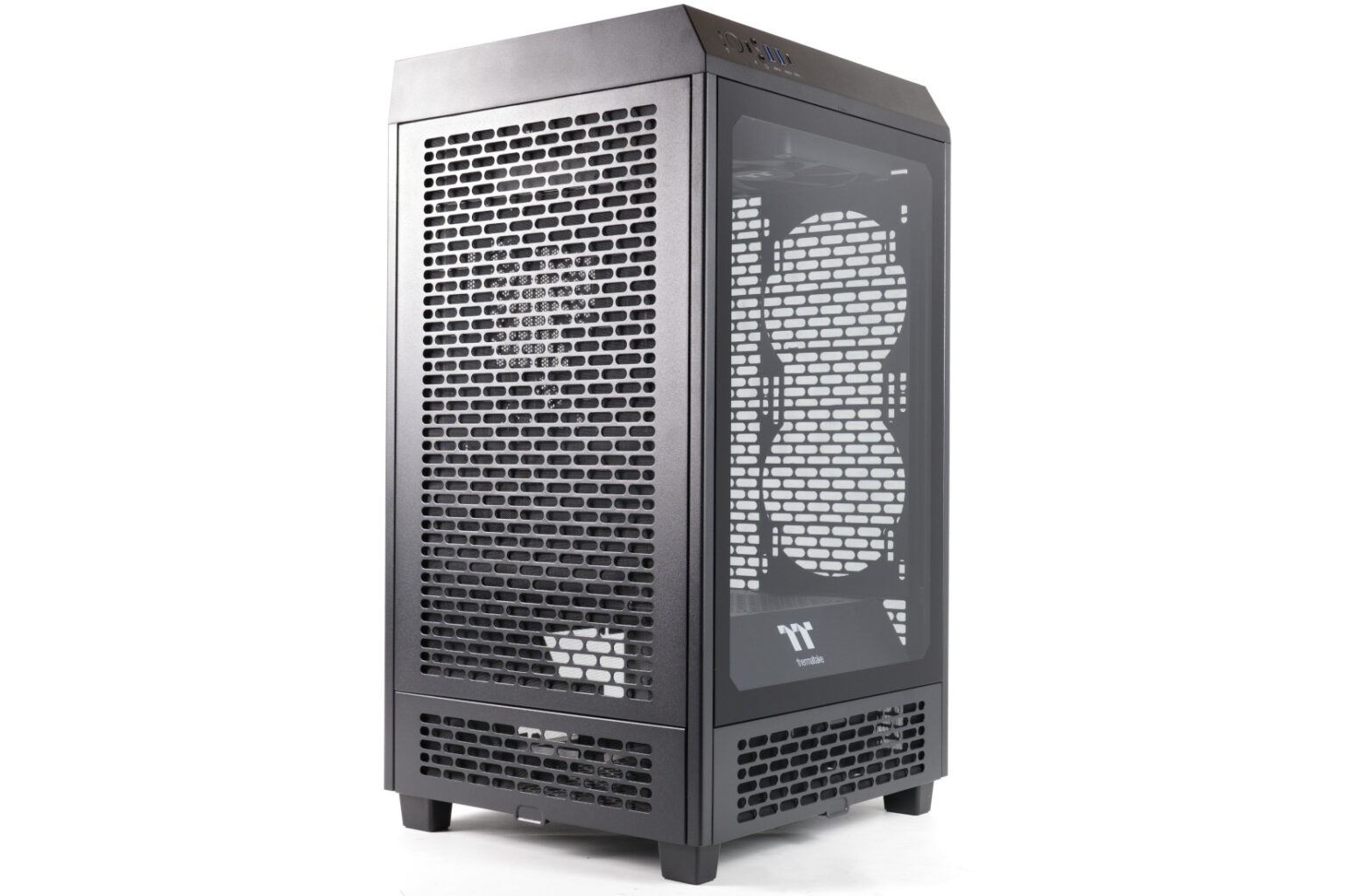 Thermaltake The Tower 200 im Test - Hardware-Helden