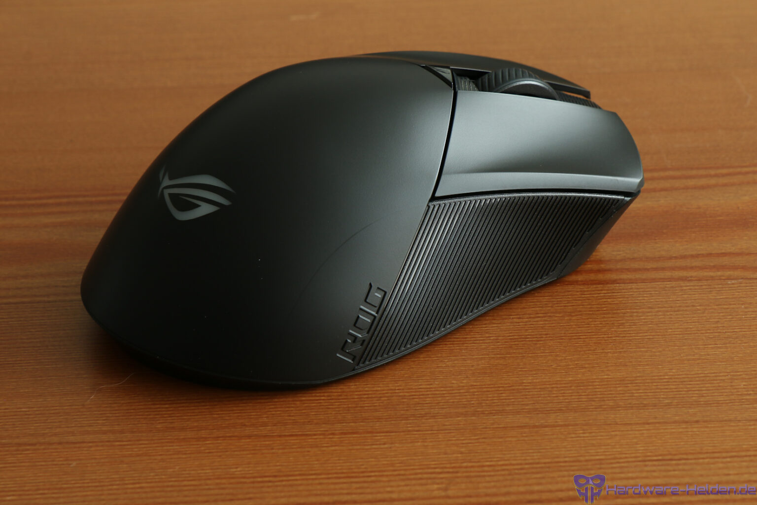 ASUS ROG Gladius III Wireless Aimpoint im Test - Hardware-Helden