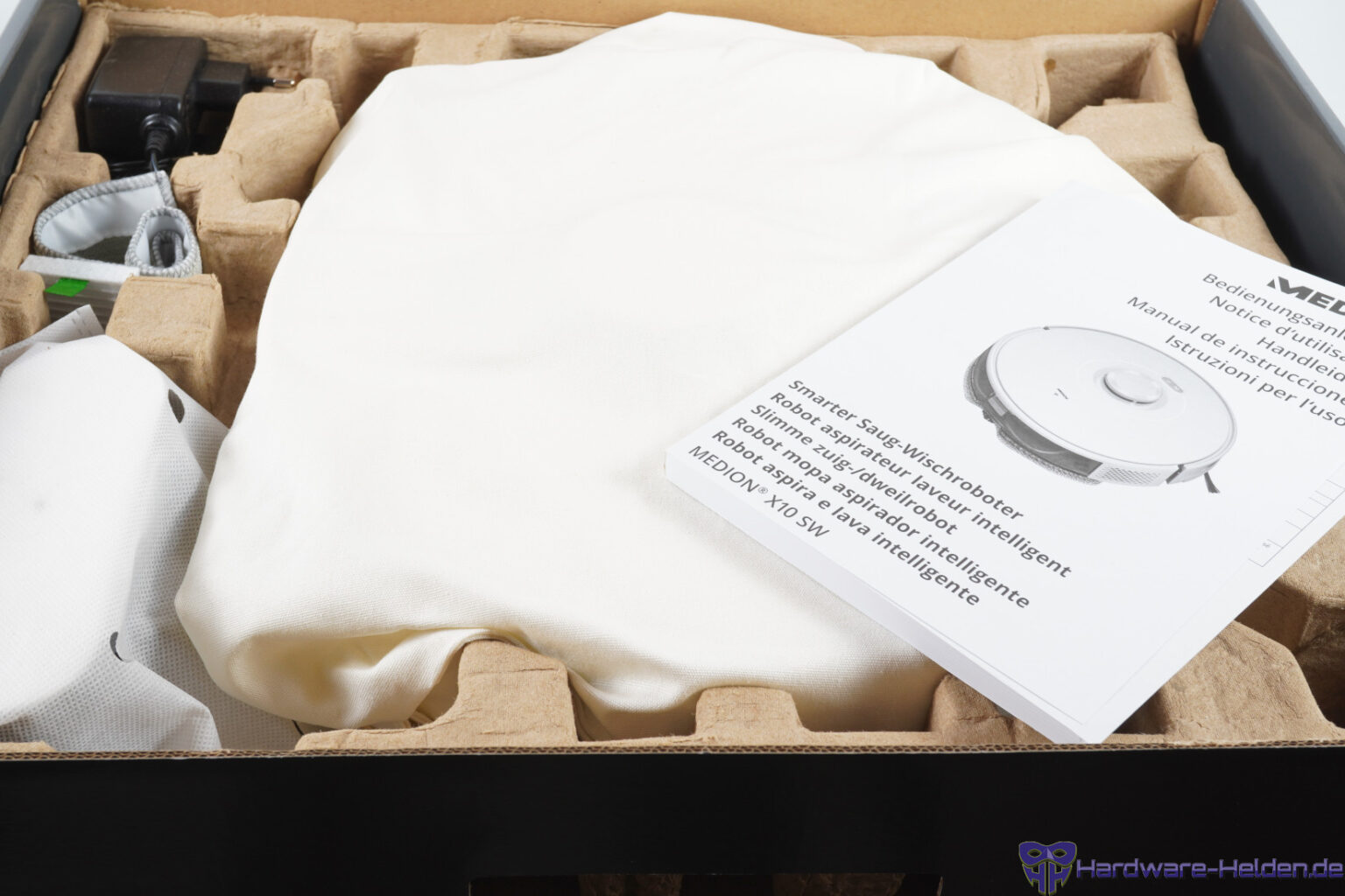 Medion X10 SW: Günstiger Saugroboter im Test - Hardware-Helden