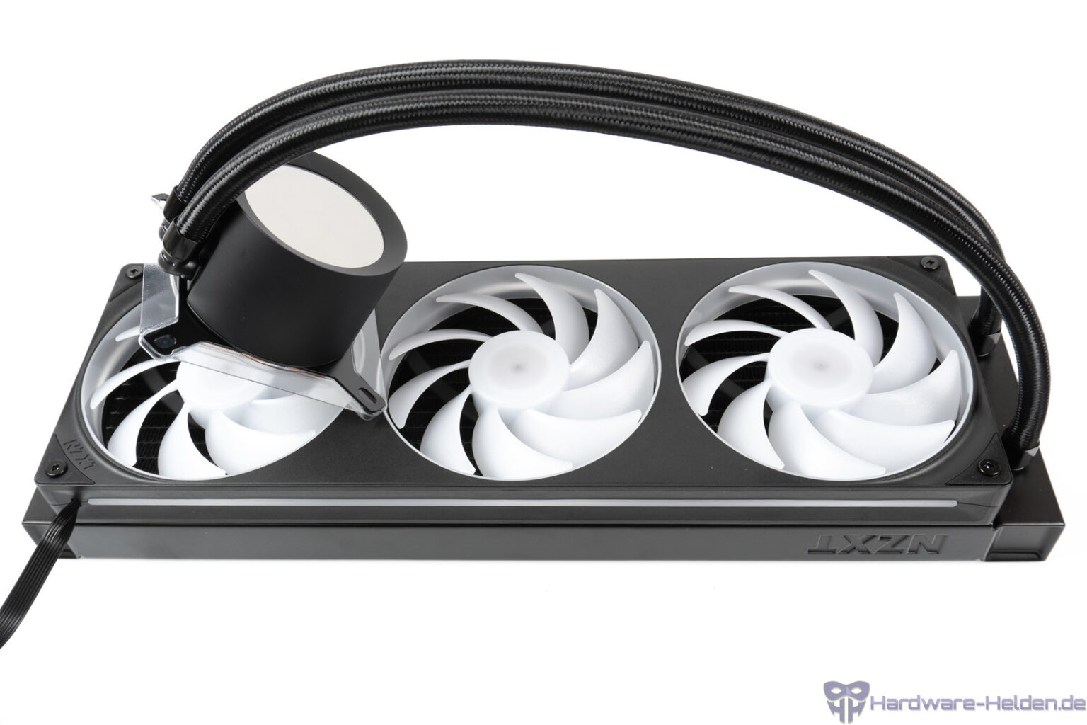 NZXT Kraken Plus 360 RGB im Test - Hardware-Helden